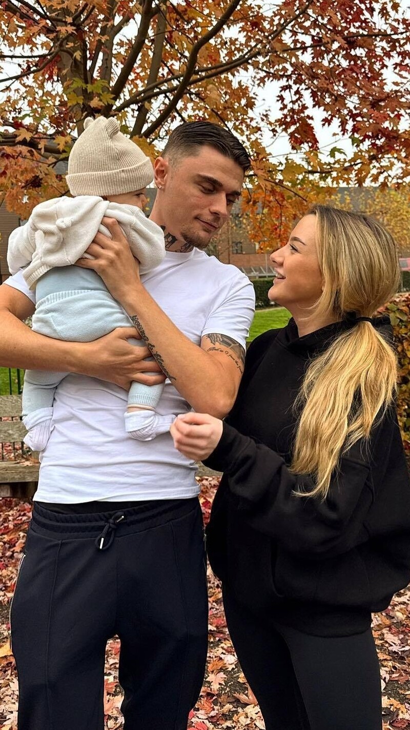 Paul & Morgan | Connect
