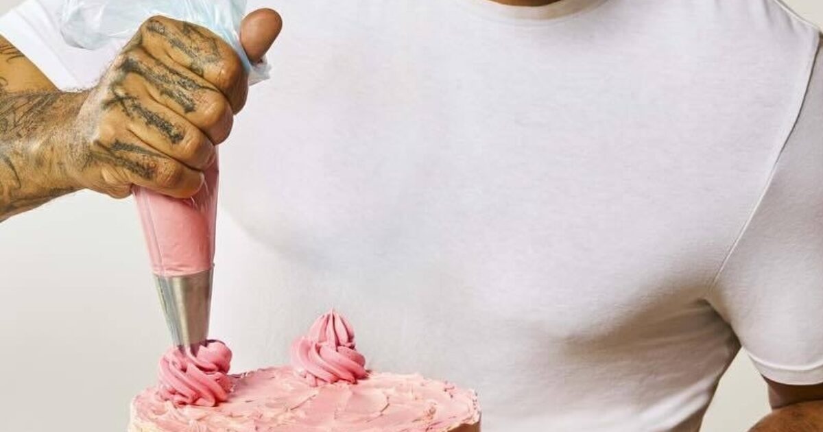 Sandro Farmhouse | Connect